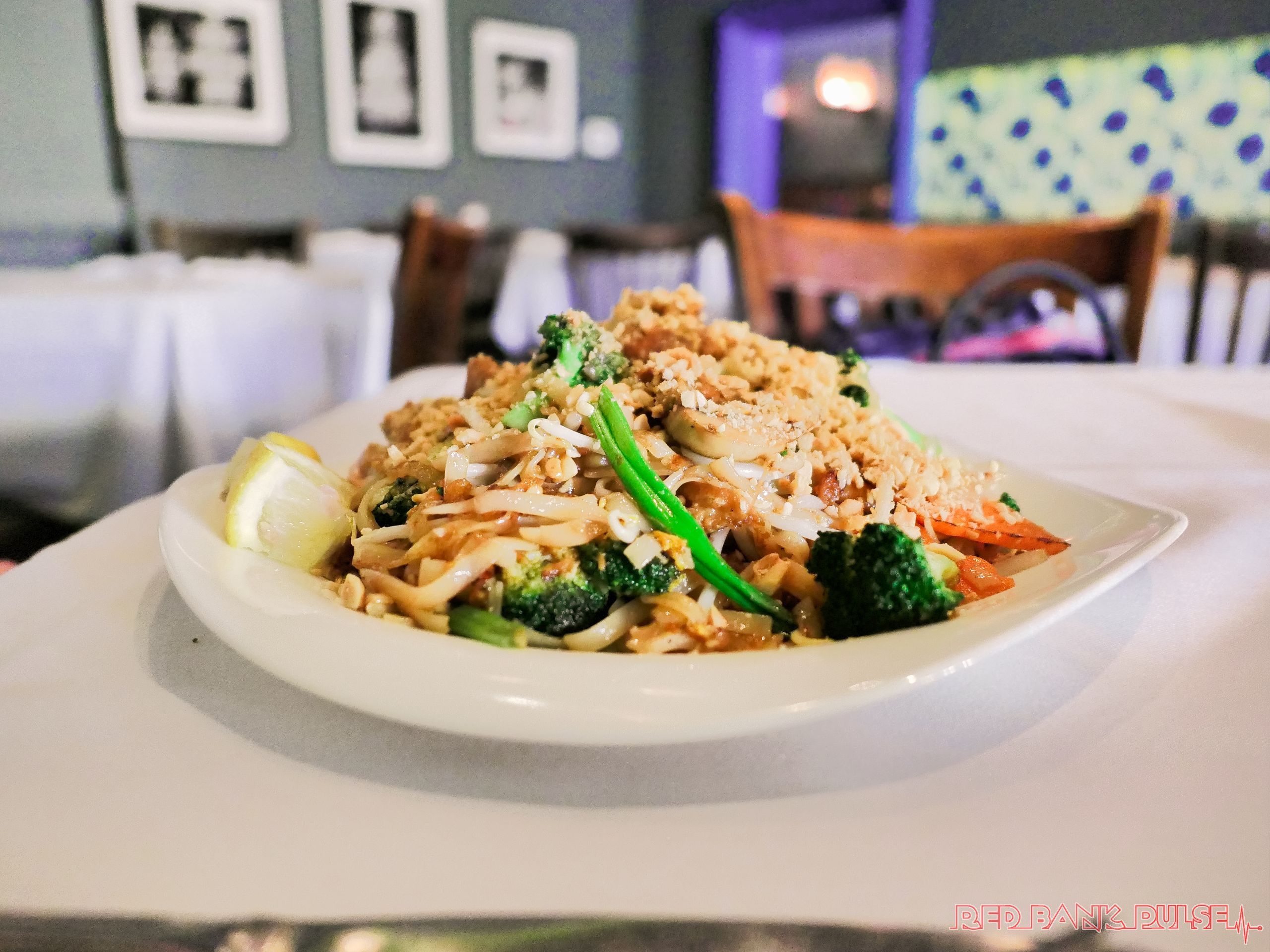 Temple Gourmet Chinese lunch Wonton Salad Pad Thai Imperial Chicken 37 ...