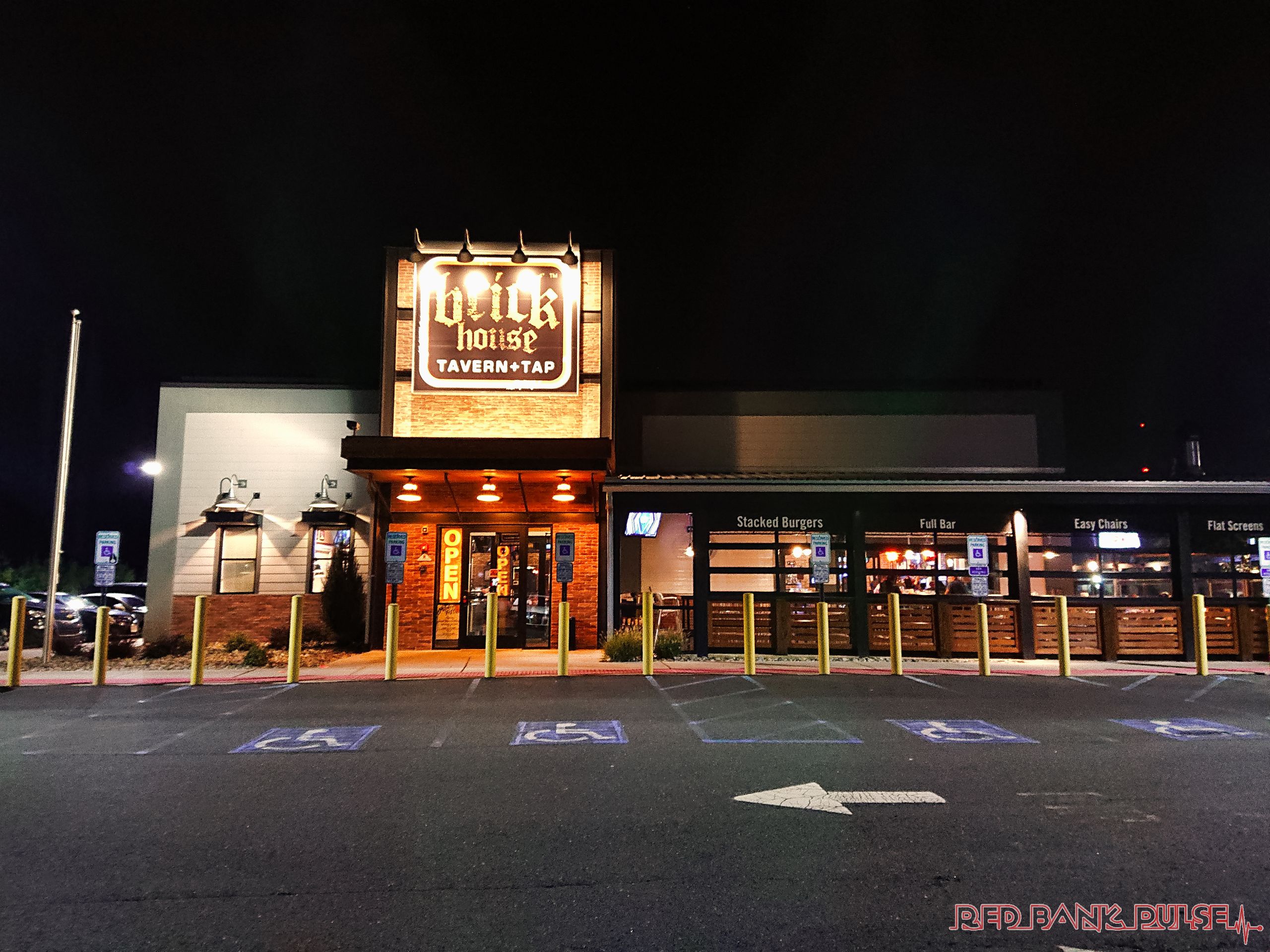 Brick House Tavern + Tap 4 of 22